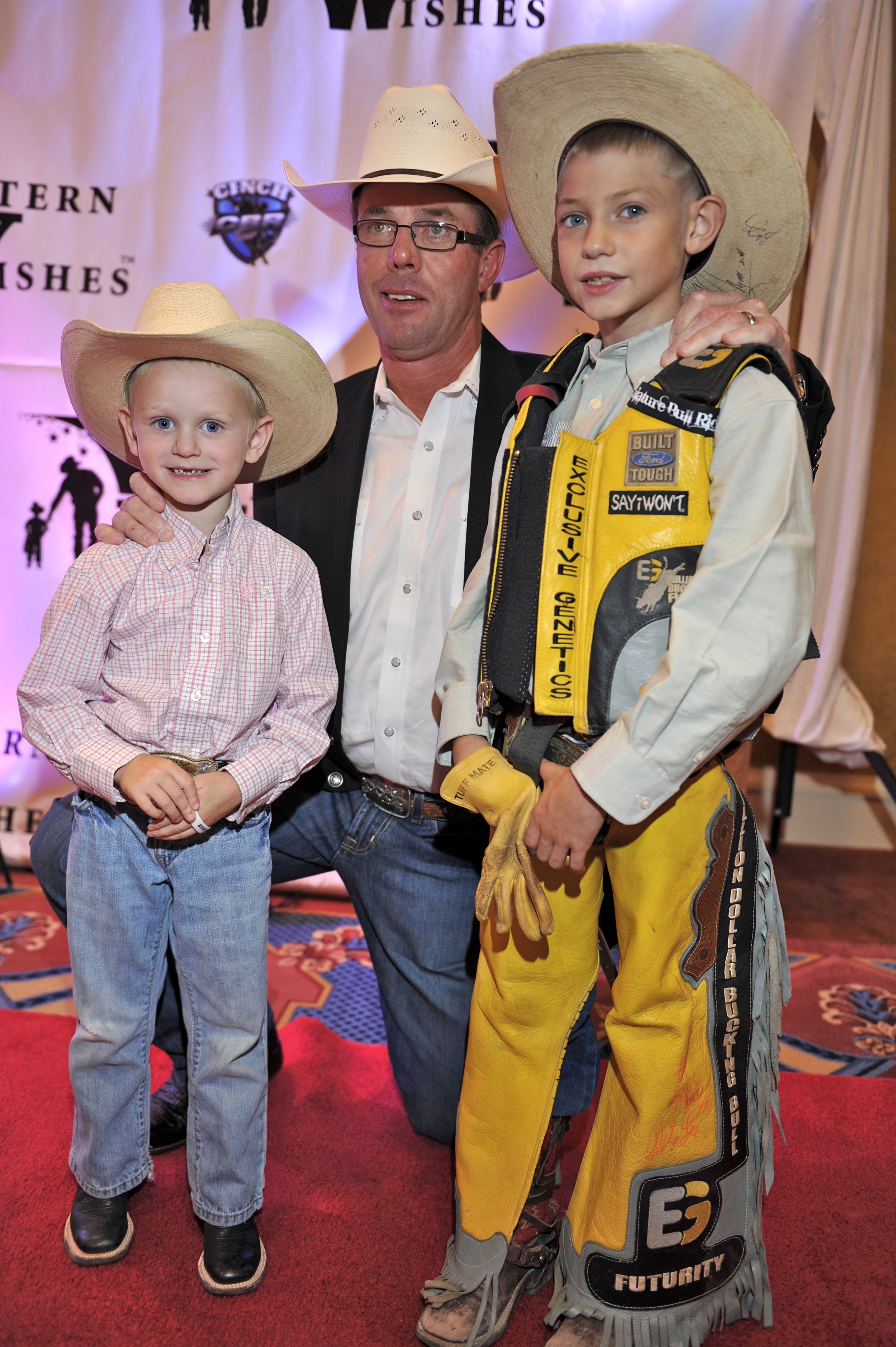 Tuff Hedeman's Instagram, Twitter & Facebook on IDCrawl