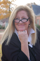 Girl Scouts to Honor Elaine Cook as the 2014 Athens Woman of Distinction