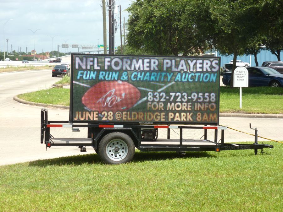 Advantage LED Signs Partners With Former NFL Players in the Name of Charity