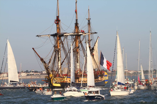 Historic Revolutionary War Era French Sailing Ship Re-enacts Fateful ...