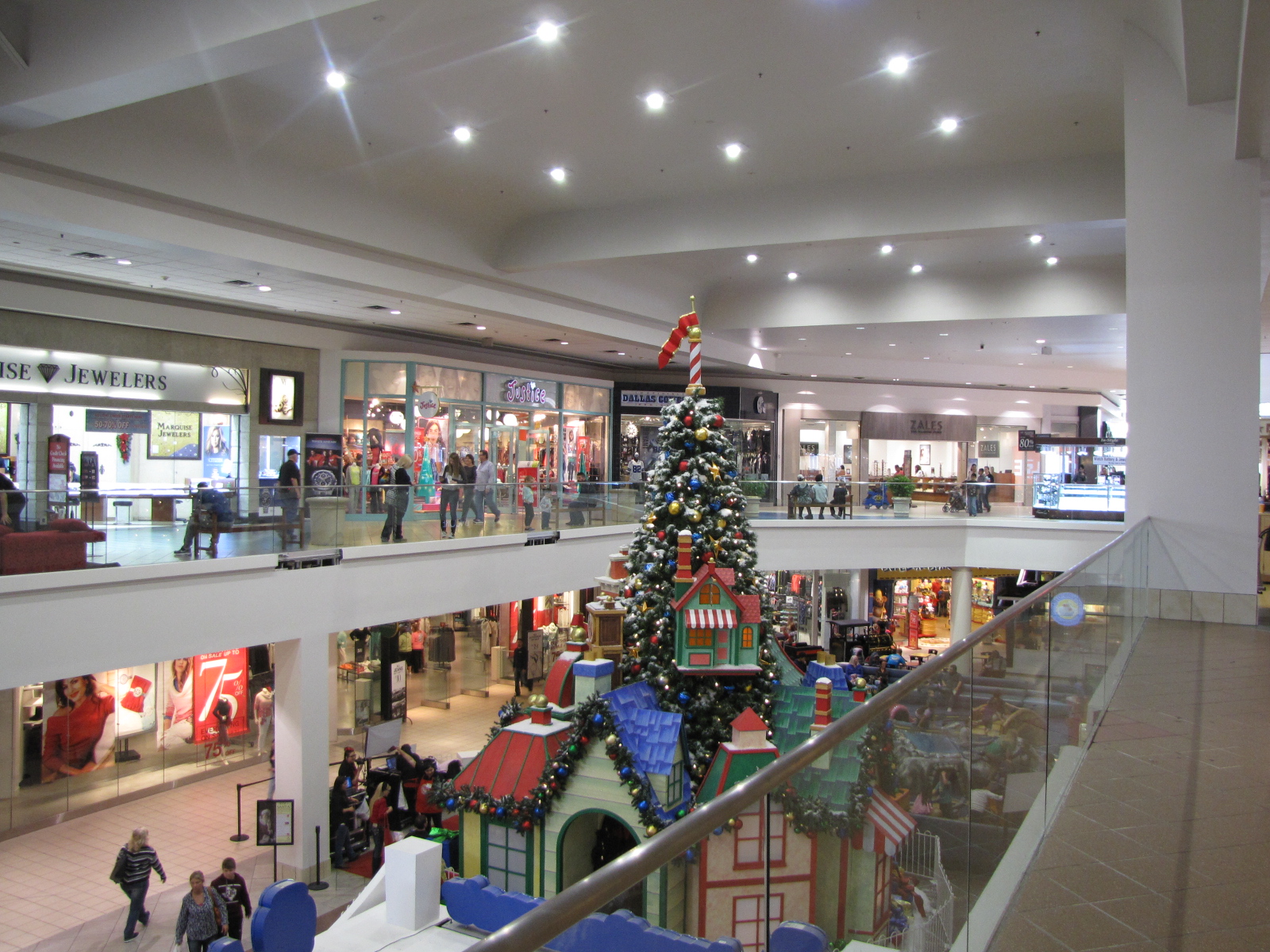 Owner of Ridgmar Mall in Fort Worth Negotiate with Anchor Tenants on ...