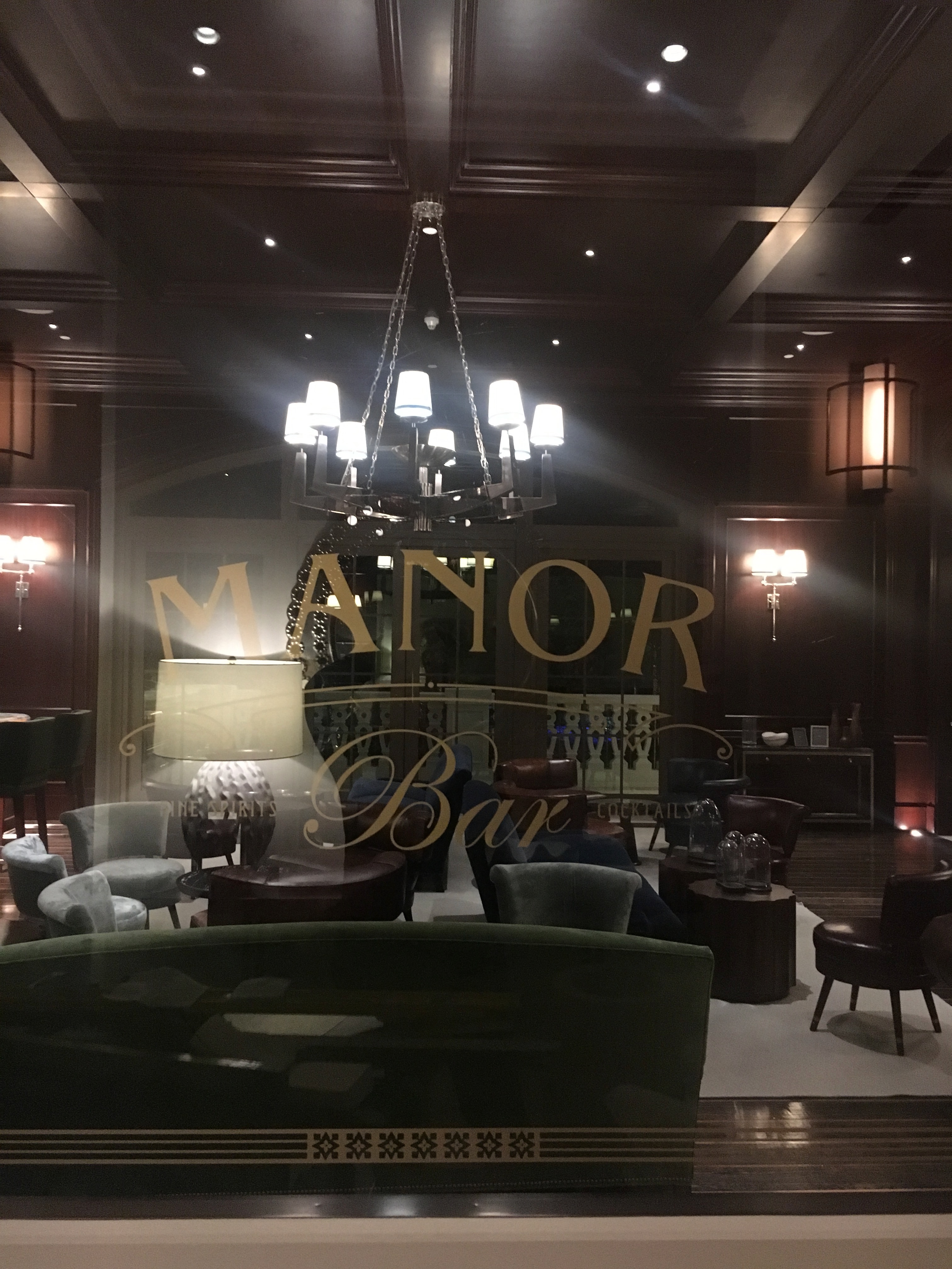 Restaurant Identities, Logo and Menu Designs Embody the Resort's ...