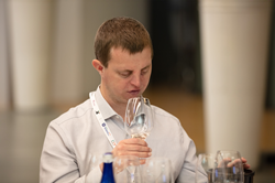 Close your eyes and drink: Dr. Hoby Wedler's unique blind tasting ...