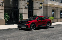 The Latest 2023 Toyota Crown Lift-Up Sedan is Now Available in the ...